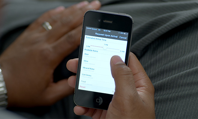 Hilton to roll out digital check-ins, smartphone room keys in new tech ...