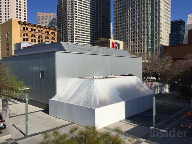 Aerial footage shows off temporary building at site of Apple's March 9 ...