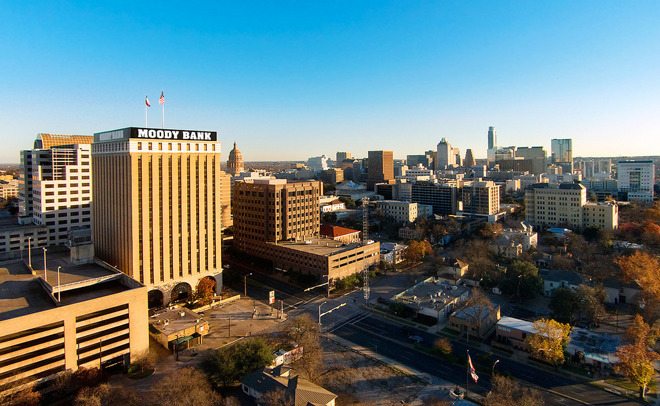 Apple Pay picks up over 20 more US banks including Texas' Moody ...