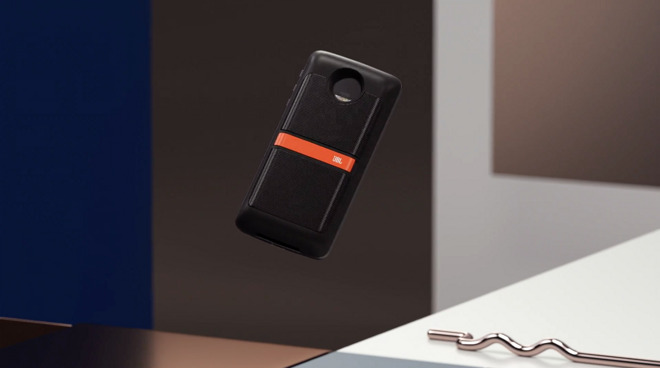 Motorola's swappable 'Moto Mods' turn smartphones into projectors ...