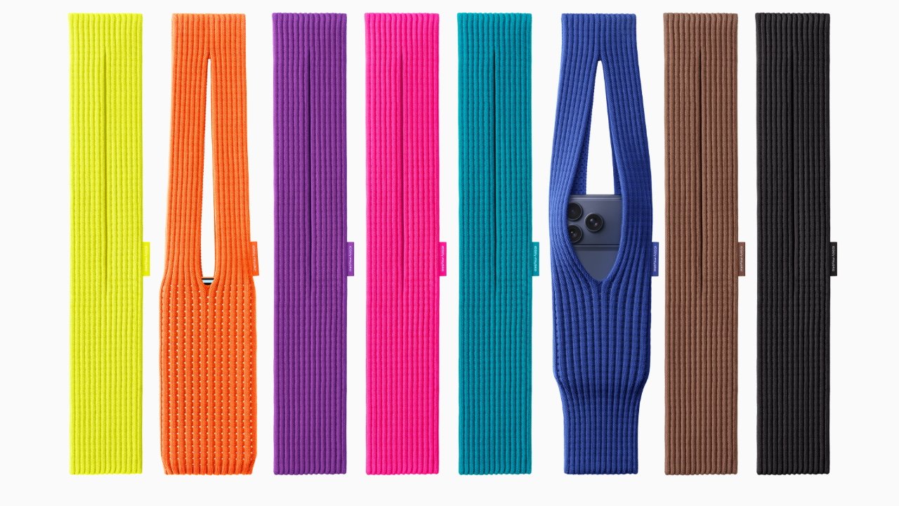 iPod Sock is back, iPhone Pocket knitted strap holder