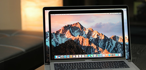 2016 MacBook Pros with Touch Bar